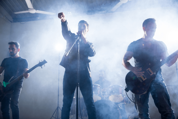 How to Plan a Kick-Ass Music Tour: A Band’s Must-Have Guide
